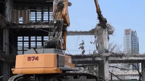 国外挖掘机专用机械钳,拆楼拆设备便是强