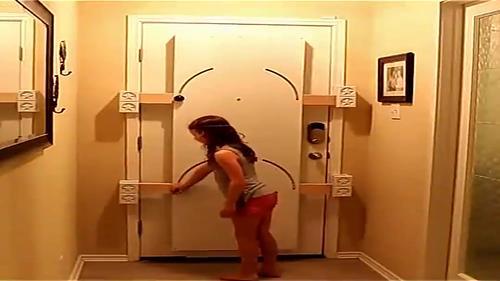 美国发明安全门禁系统,可以让房门坚固如墙壁,防止坏人破门而入