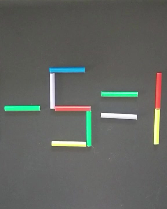 游戏中蕴藏的乐趣 试着移动2根木棒解开谜题