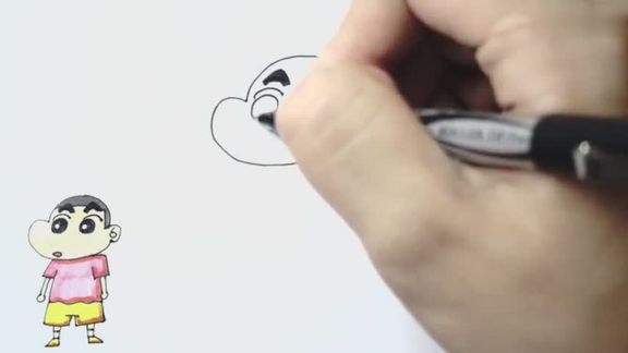 大家都在画木老师简笔画,快来和我们一起学习画蜡笔小新吧!