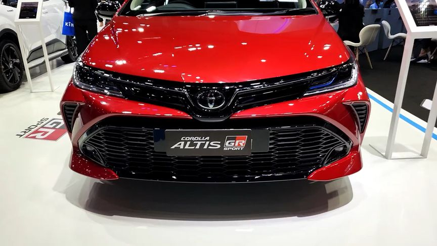 实拍|2022款丰田卡罗拉 1.8混合动力CVT GR Sport