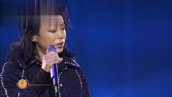 黄绮珊演唱《离不开你》高音穿透感超强 震撼全场!