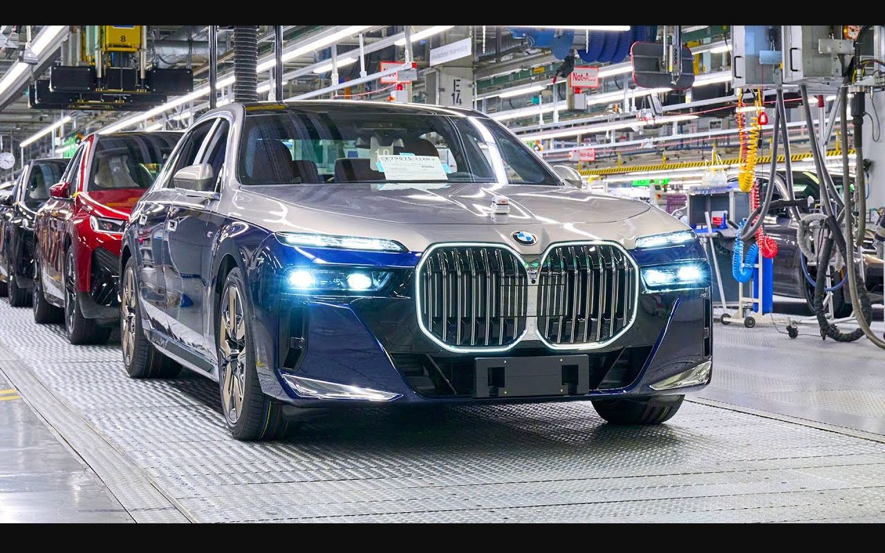 新 宝马7系(2023)生产制造装配线(BMW 7汽车厂制造过程)