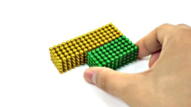 小伙用15000颗巴克球,制作仓鼠房子,真是有钱又有闲啊