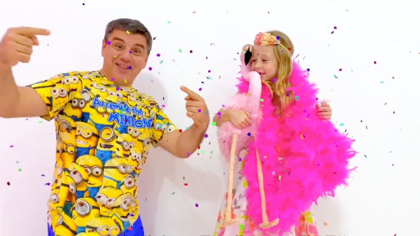 儿童萌宝乐园:爸爸模仿动物跳舞,让纳西亚猜动物的有趣游戏