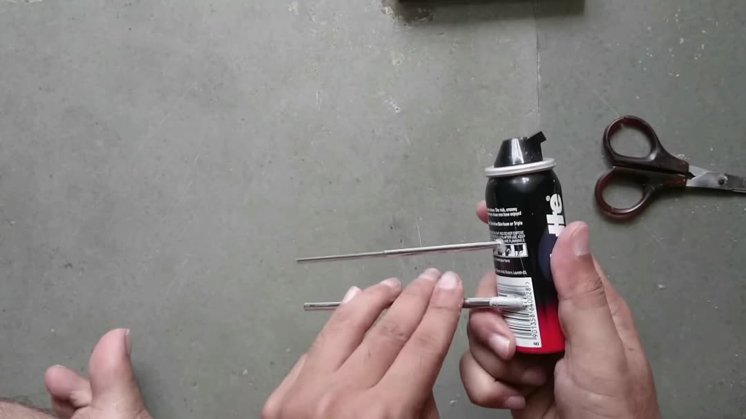 高手在民间:如何在家使用瓶子制作蒸汽船