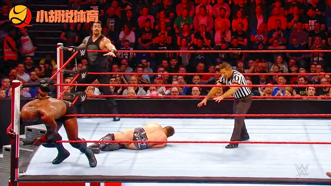 WWE精彩比赛回顾,罗门伦斯搭档米兹,对战莱斯利和伊莱亚斯