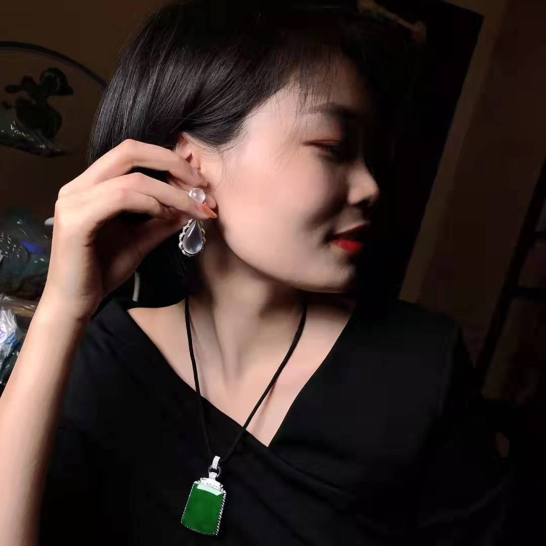 维思珠宝 