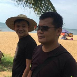 爱养小动物的农民工 