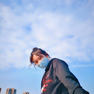 楊小小鹿 