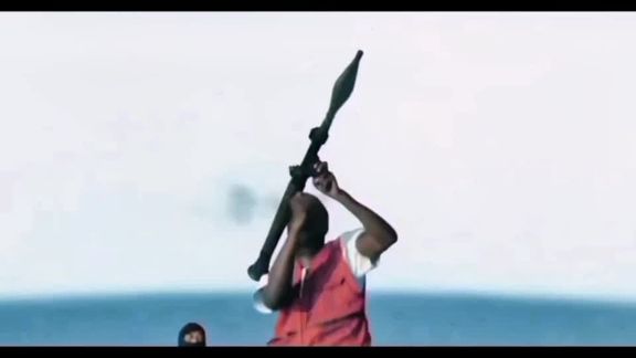 #视觉震撼 #电影剪辑 #精彩片段 红海行动,战狼。狙击手精彩瞬间