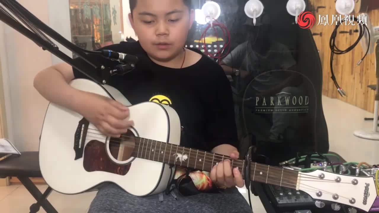 我为PARKWOOD代言:秦志远弹唱《晴天》