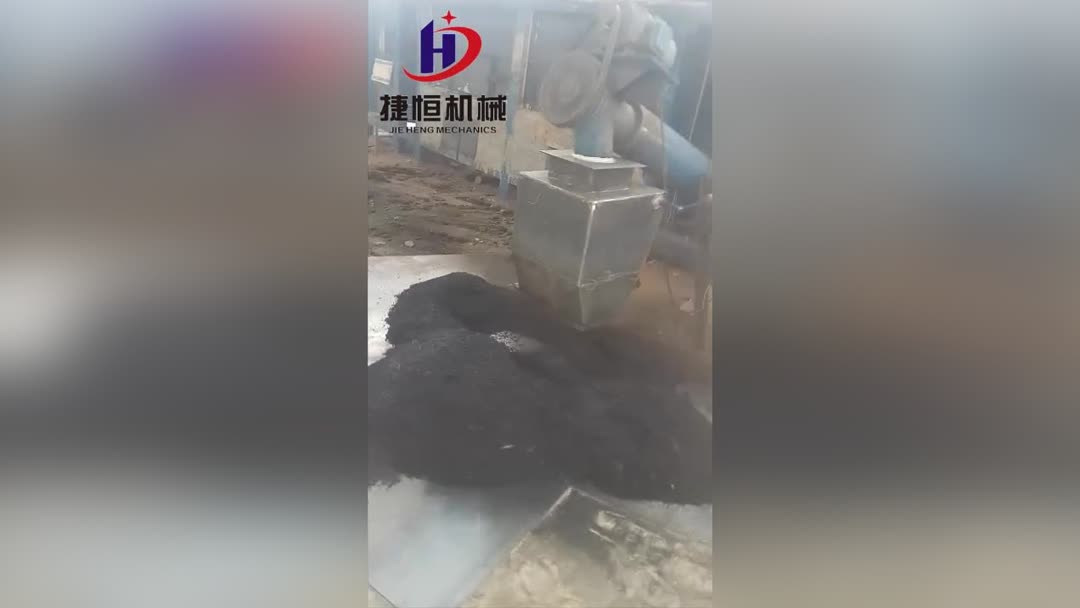 环保麦秸秆炭化机碳化工作现场实拍