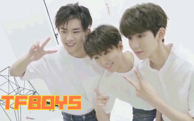 2021年央视春晚其实是时代峰峻年会分会场吧(飞飞快粗来主持)