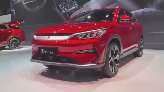 2021款比亚迪宋Plus实车展示
