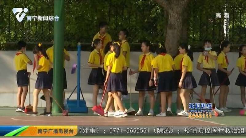 南宁:凤翔路小学组织师生开展文明校园创建活动