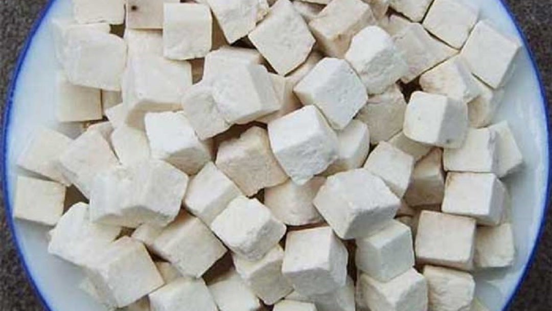 老中医教你用茯苓煮茶喝, 不出8天,治好湿气