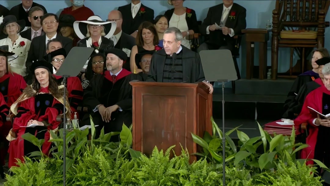 哈佛大学校长劳伦斯·巴考 2022毕业典礼演讲Harvard Commencement