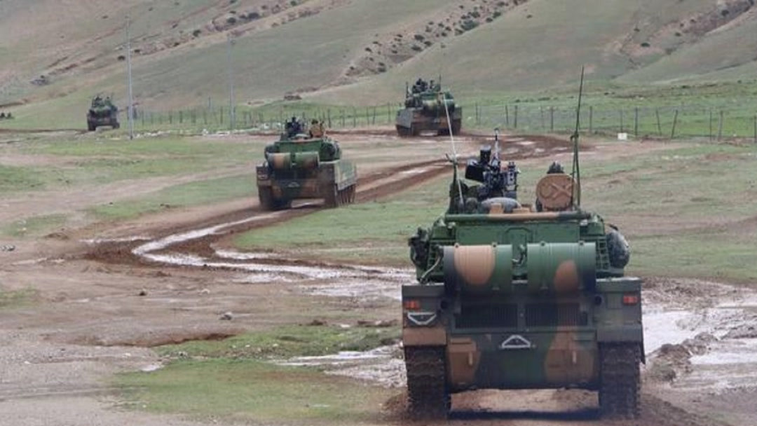 中印边境传来重磅消息,200多辆坦克火速撤离,印度紧急发声