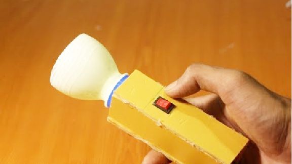 手工DIY:快来做个手电筒吧,2分钟学会