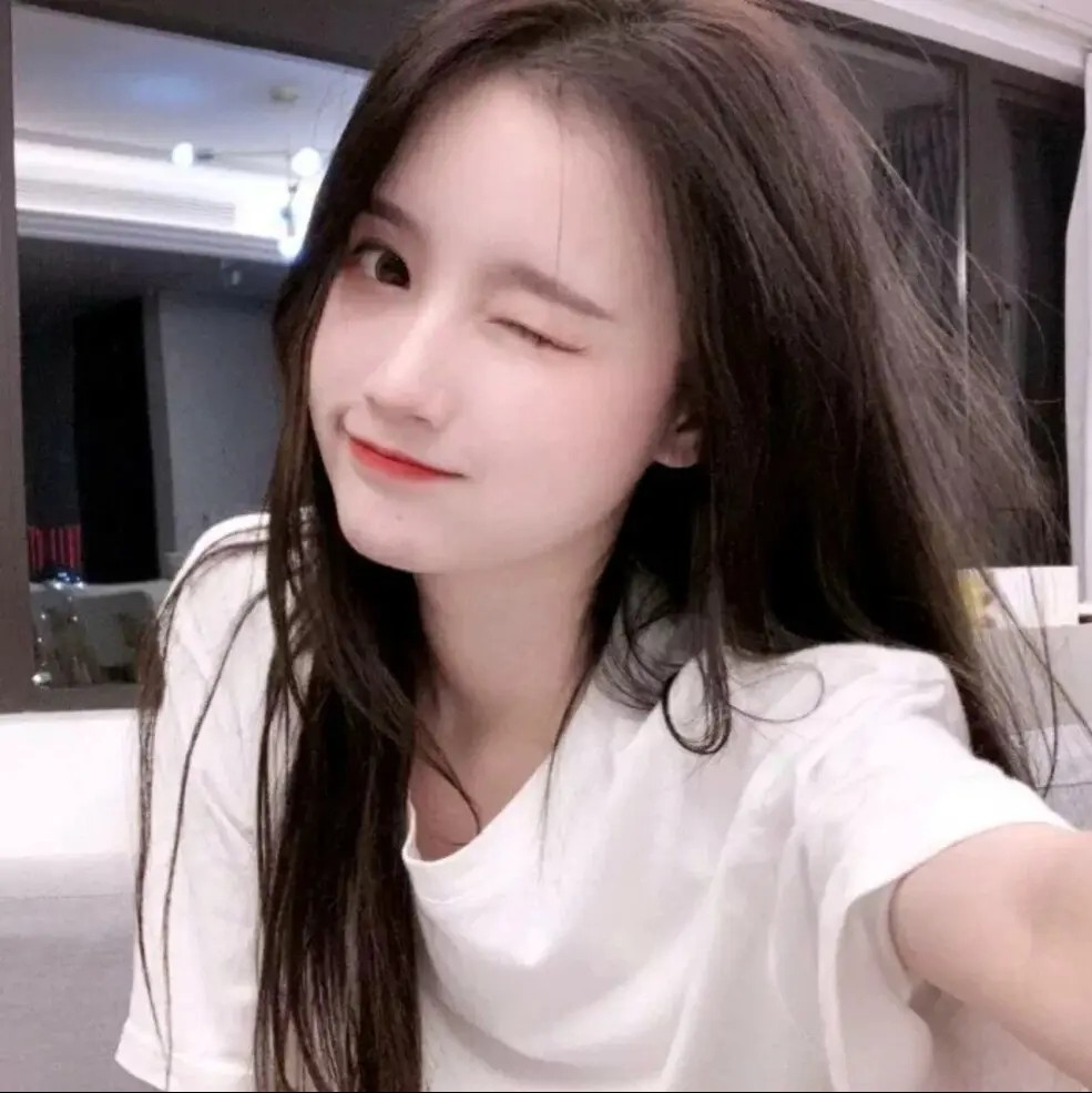 爱音乐的小虫 