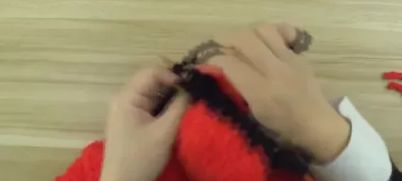 第101集新手妈咪 编织---珊瑚绒边七星瓢虫马甲毛衣教程_高清