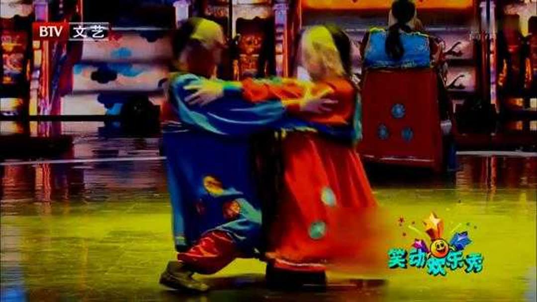 传承项目《二贵摔跤》,表演精彩绝伦,弘扬传统民间艺术