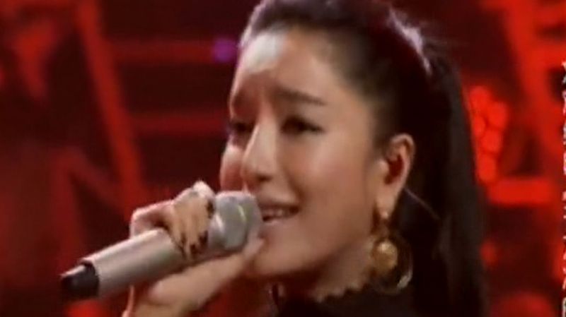 太牛了!江映蓉改编刘欢经典《千万次的问》,这个版本完爆原唱!