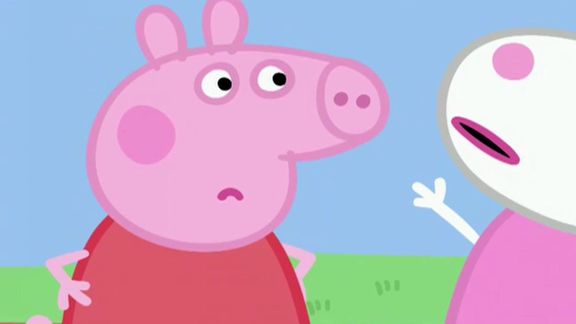 动漫视频,学校运动会赛跑,小猪佩奇和她谁赢了呢?