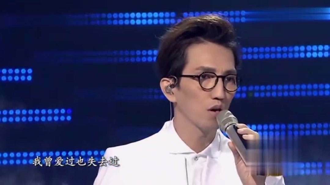 林志炫 演唱《没离开过》动人心弦的歌声