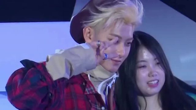 黄子韬否认徐艺洋模仿自己最爱的动漫人物:先搞清楚再搞我