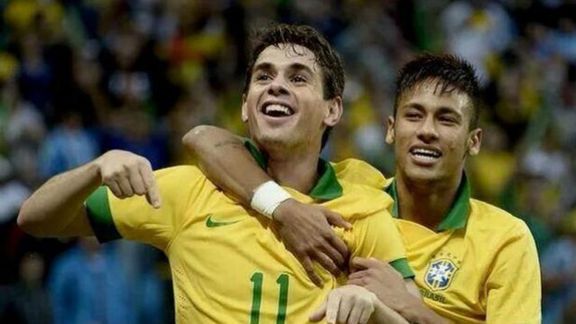 25岁巴西新卡卡空降上港,世界杯首秀即进球!