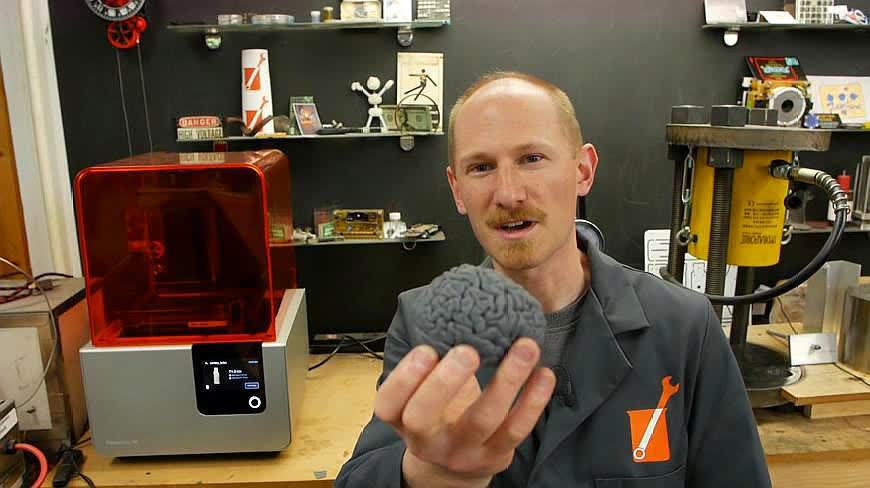 3D打印机8小时打印的大脑,毛细血管都是连通...