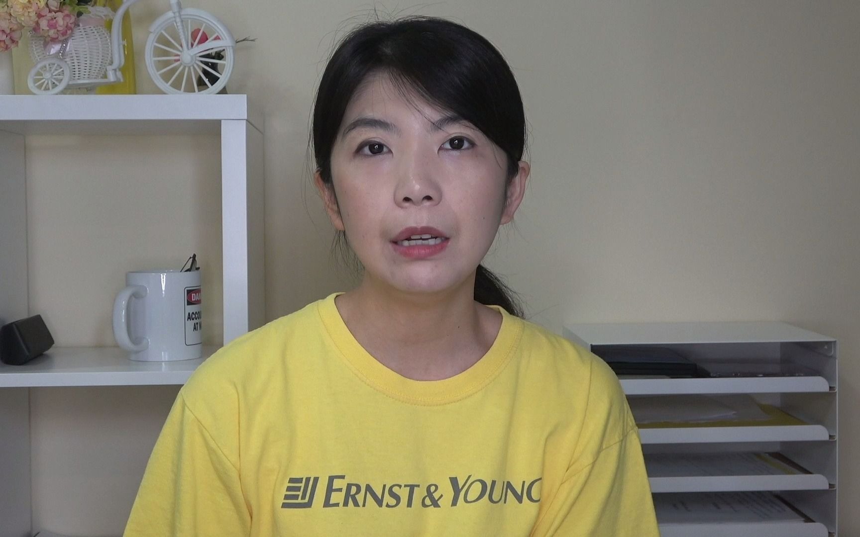 《跟我一起来谈钱》美国人每月领多少退休金?