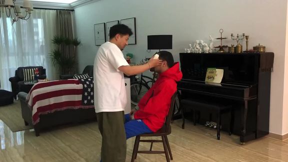 疫情期间 各项技能都被逼出来了 才发现原来生活中有那么多潜在的技能