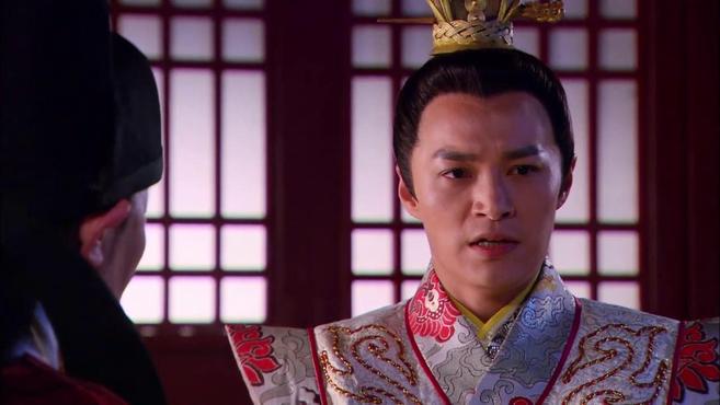 怀孕的昭仪娘娘半夜肚子疼,李世民赶来探望,看到她的样子心疼了