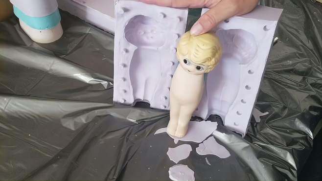 自制两部分复杂模型的硅胶模具