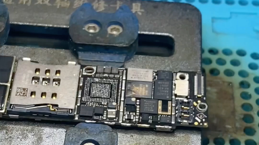 苹果6p无服务维修