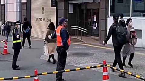 美国纽约现在的状态多数华人老外都戴口罩了带大家看看新世界现状