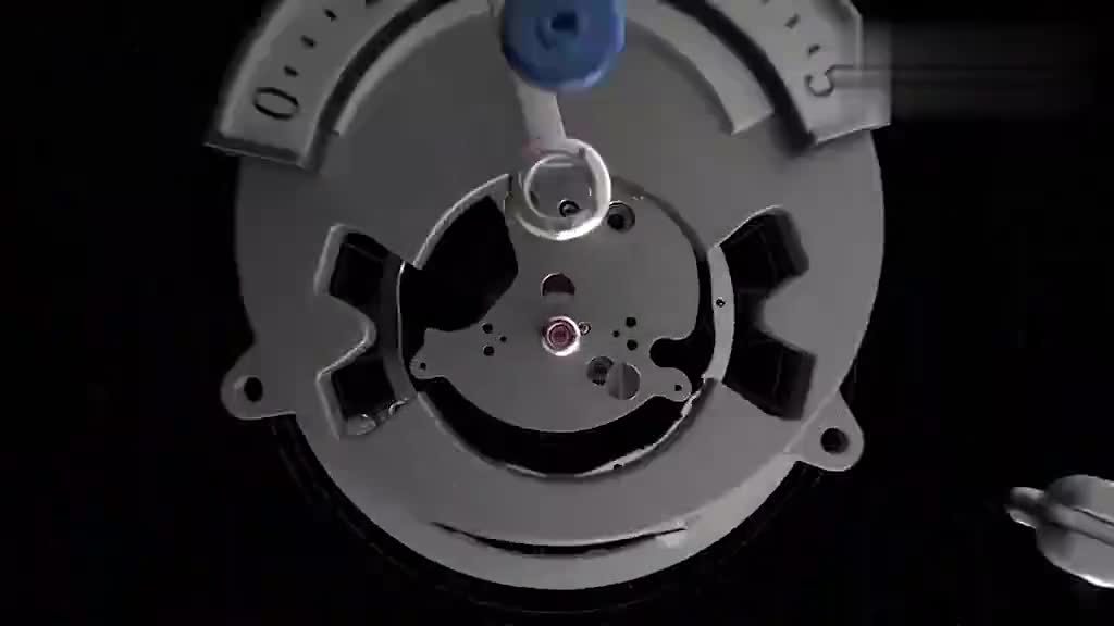 复杂到没朋友的机械表看完构造以后,深深地被吸引住了