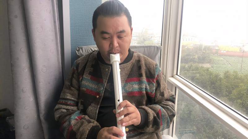 自己用PVC管做的乐器,练习了一天,大家说翻车了吗
