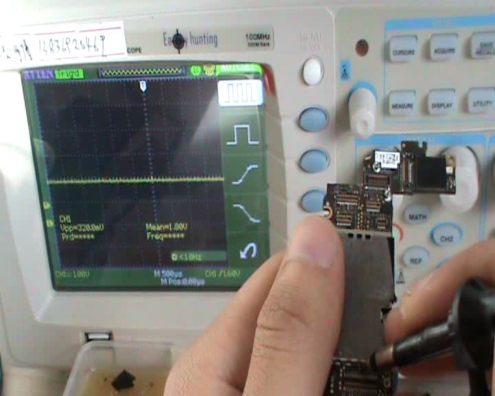 示波器测量手机电压信号教程-手机维修教程