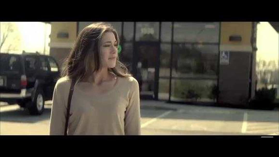 霉霉(Taylor)Highway Don't Care 高清MV,很不错的一支单曲