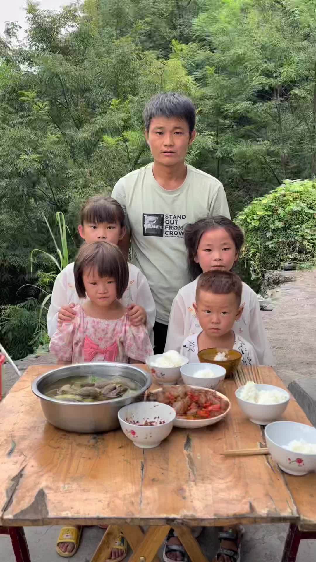 ,每天带着孩子们记录我们的生活方式,不喜勿喷