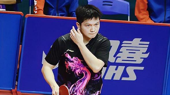 大心脏!樊振东3-0横扫林诗栋,单局逆转,关键时刻太强了