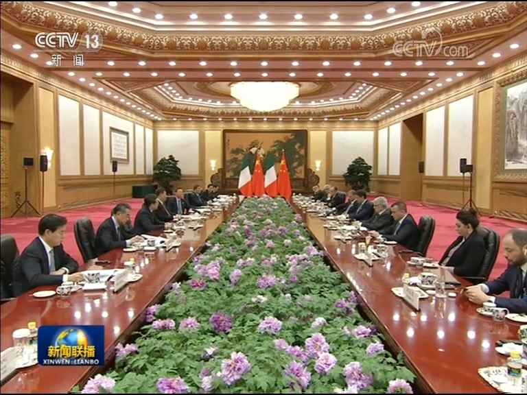 [视频]国际形势风云激荡 从容书写外交华章——习近平主席擘画“一带...