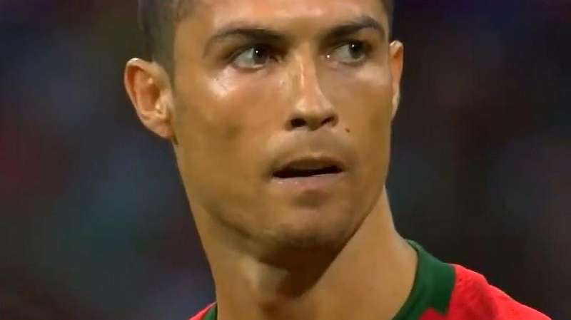 2018世界杯:C罗全场进球集锦,一个人扛起一个国家的足球