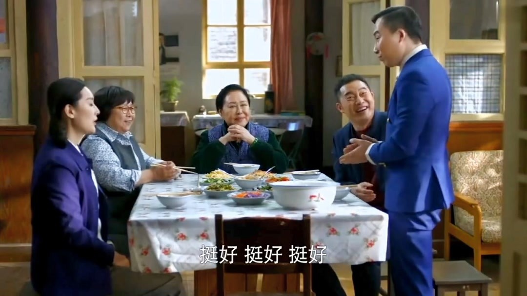 平凡岁月:痴心小伙以诗为证表真心,犟美女竟动心!