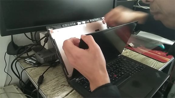 笔记本更换高清屏实际操作(下)