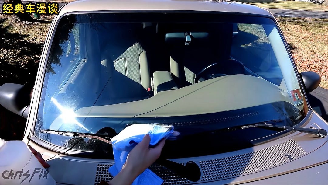 汽车玻璃破了如何修复（不换玻璃）